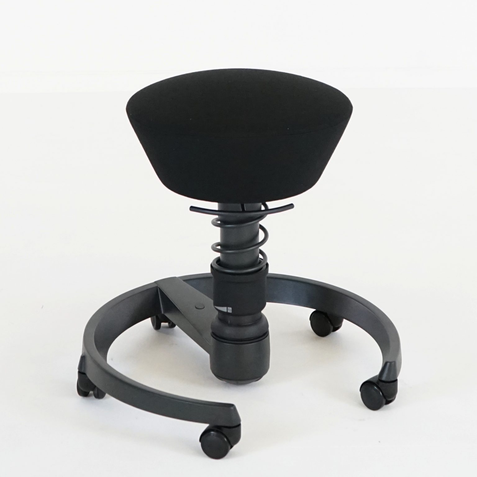 Ergonomiske stoler Arkiver - Degvold Kontormøbler AS